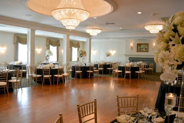 Wedding Reception Ballroom Philadelphia PA | Large Wedding Reception ...